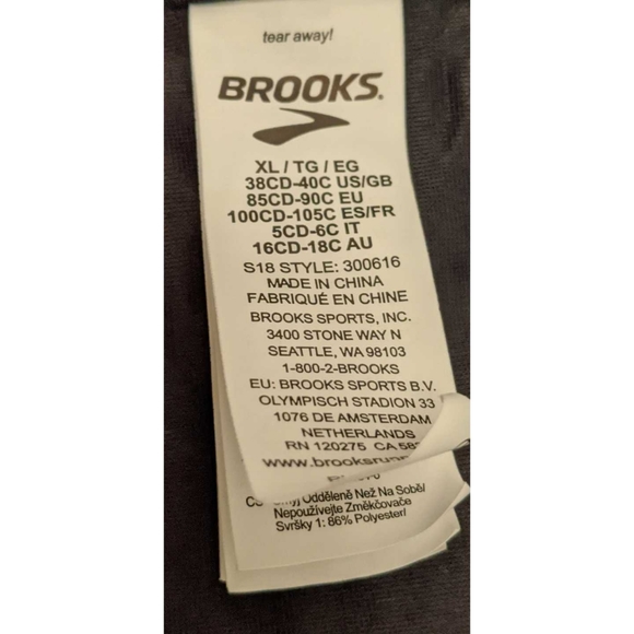Brooks | Intimates & Sleepwear | Brooks Xl Sports Bra New | Poshmark